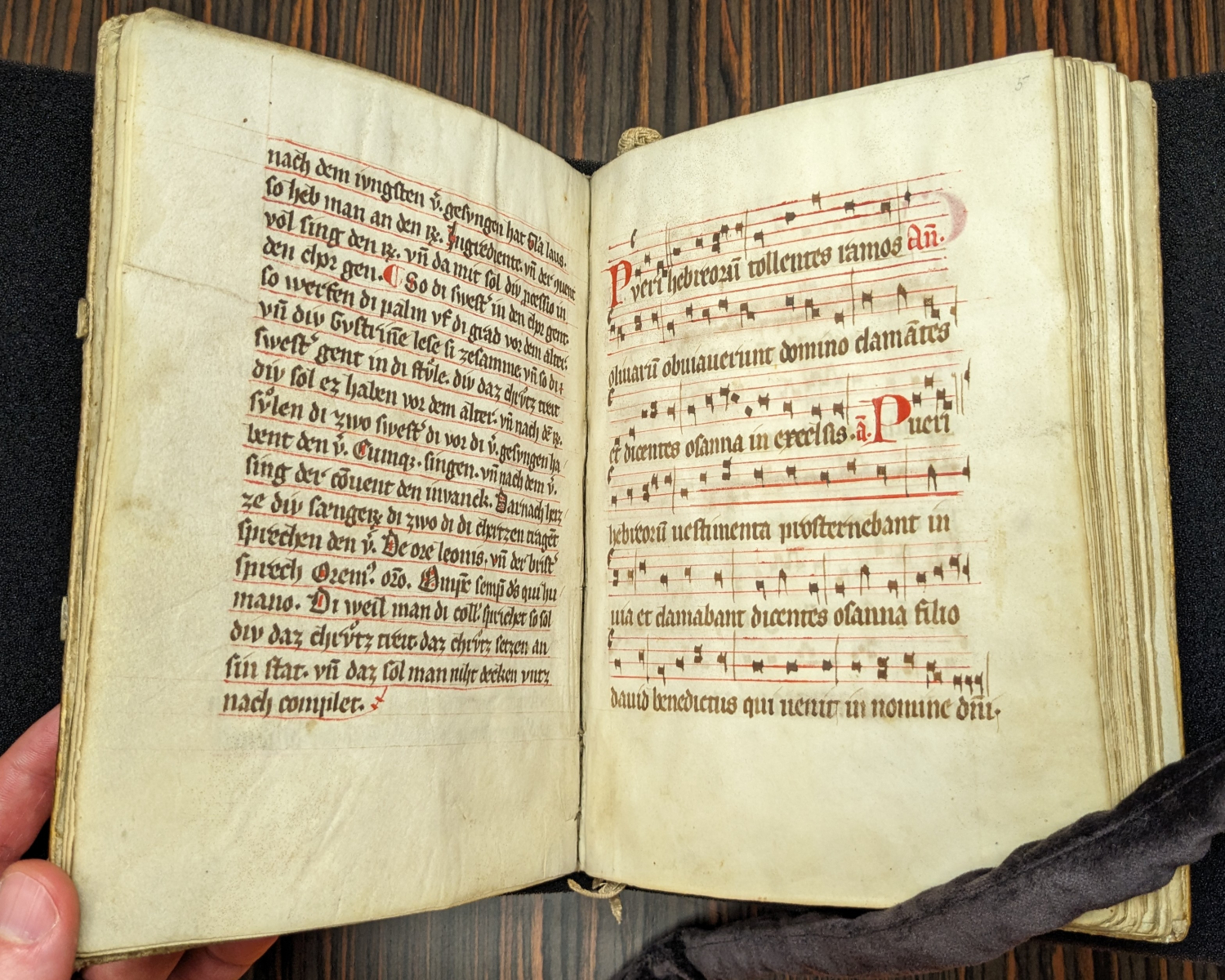 Manuscripts in Motion: Five Processionals for Dominican Nuns in the ...